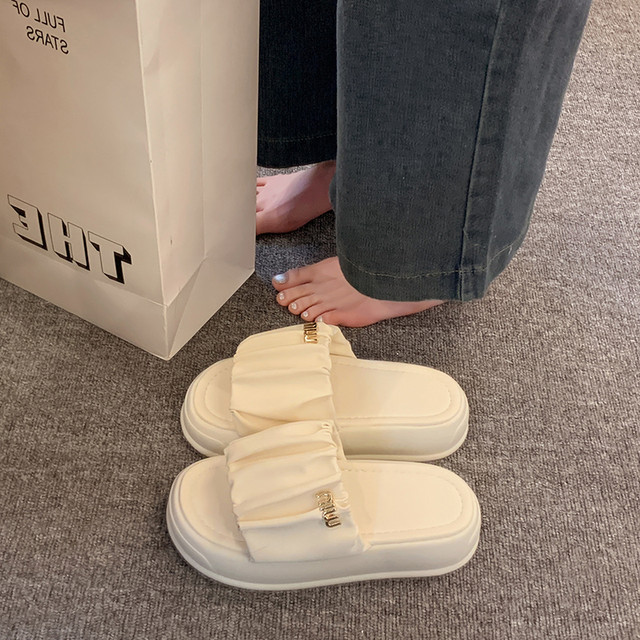 Sponge cake thick-soled slippers for women in summer 2025 new ...