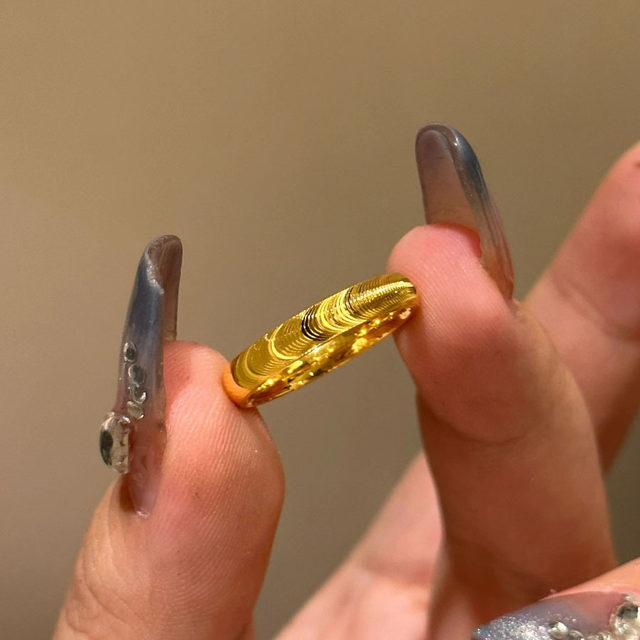 Simulated Gold Cat Eye Ring 2025 New Hot Light Luxury Wrinkle Ring Blasting Solid Glossy Couple Ring