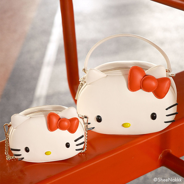 kate spade Hello Kitty co-branded mini chain crossbody bag for women