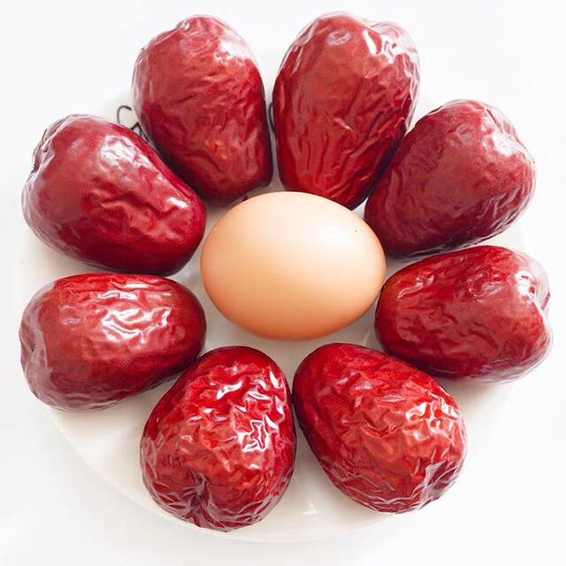 Xinjiang red dates, special grade Hotan dates, extra large dried dates ...