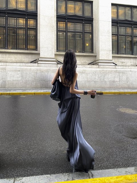 SE Flatter Prussian Blue Hanging Neck Back Betsuy Ribbon Lace Popping ...