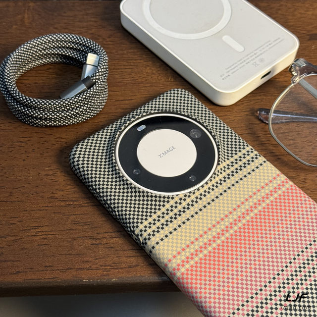 Checked contrasting color orange is suitable for Huawei Mate60pro ...