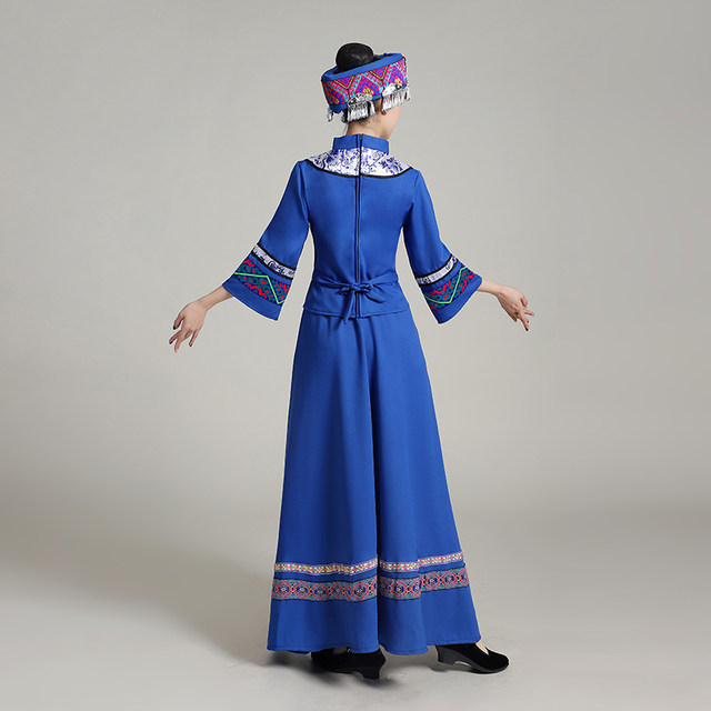 Tujia Yao ethnic minority clothing adult long style Hunan Miao clothing ...