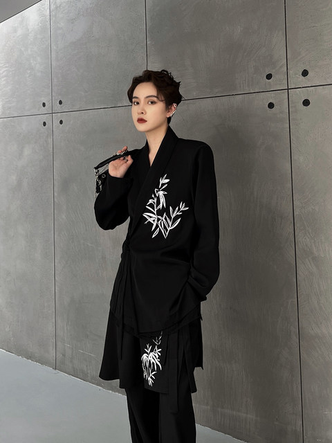 DANA dark new Chinese style V-neck strap suit drape embroidered ...