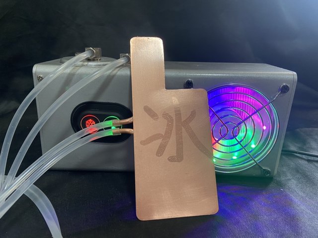 Semiconductor water cooler for mobile phones and tablets, new anchor ...