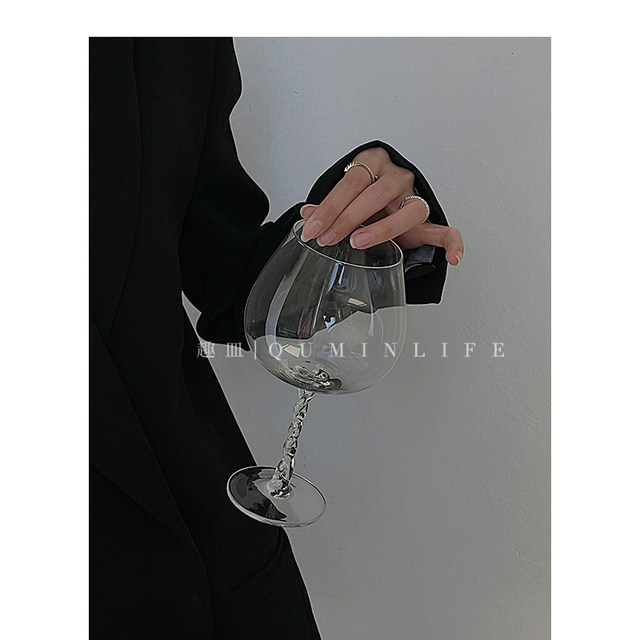 Qumin Only what the heart desires can lead to peaceful years. Twist the ...