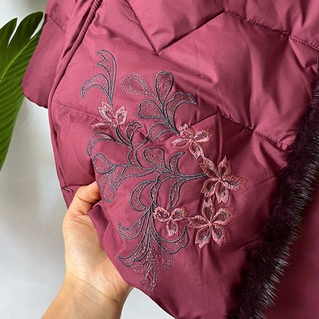 Elderly female winter grandmother down jacket thickened old lady coat ...