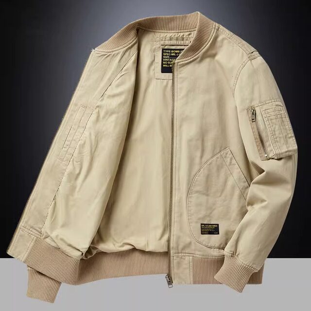 Shopping mall closed down to pick up foreign trade baseball jackets ...