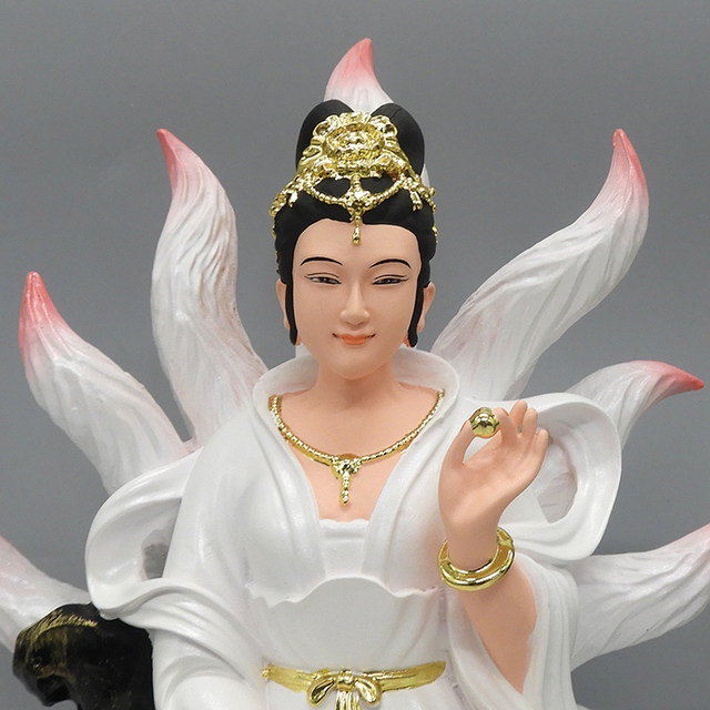 Red-clothed resin nine-tailed fox statue household resin Buddha statue ...