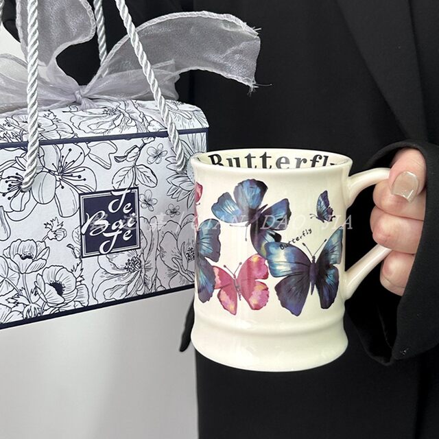 High-end medieval red and blue butterfly ceramic water cup hand-painted ...