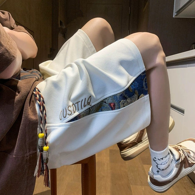 Clearance and pick up new Chinese shorts for men in summer 2025 new ...