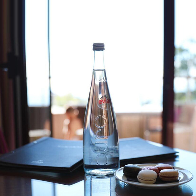 evian/Evian natural drinking mineral water imported from France 330ml ...