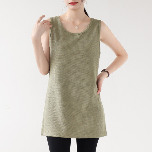 Walv Ge Gee vest suspended women's sweater stacked with shark pants ...