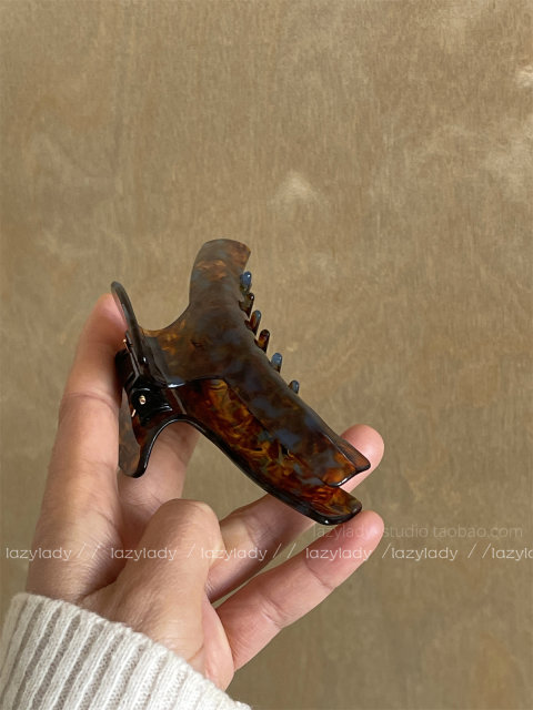 Chao Western color Shark clamp does not collide with temperamental ...