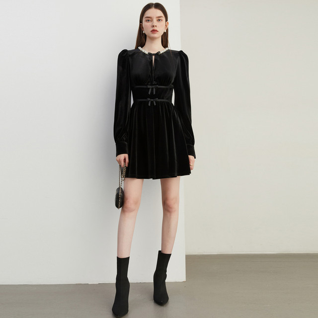 DPLAY2025 autumn black pearl neck velvet dress temperament short bow ...