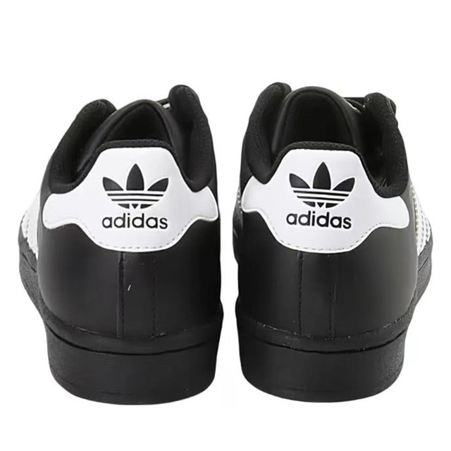 # clover Adidas Originals Superstar J sneakers carbon black EF5398