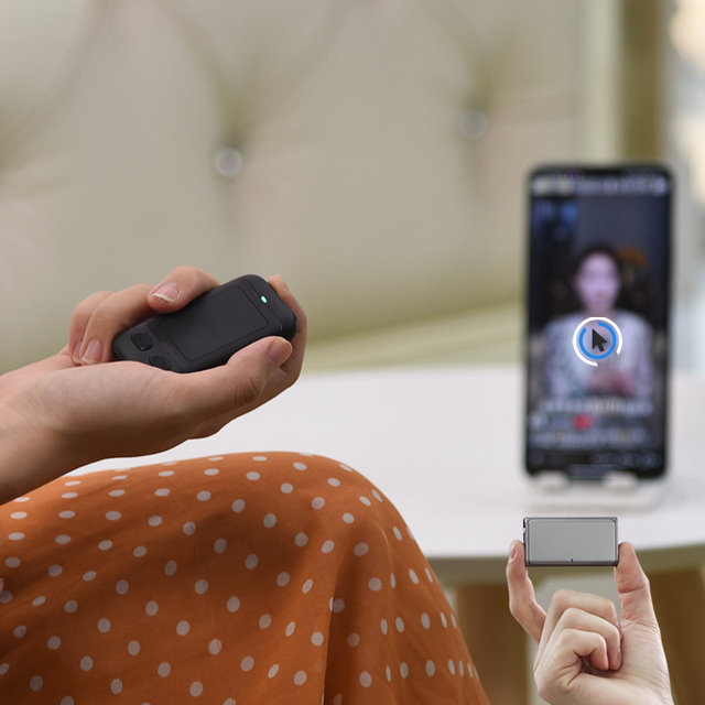 CheerTok Air Bluetooth mobile phone remote control camera control multi-screen interactive ...