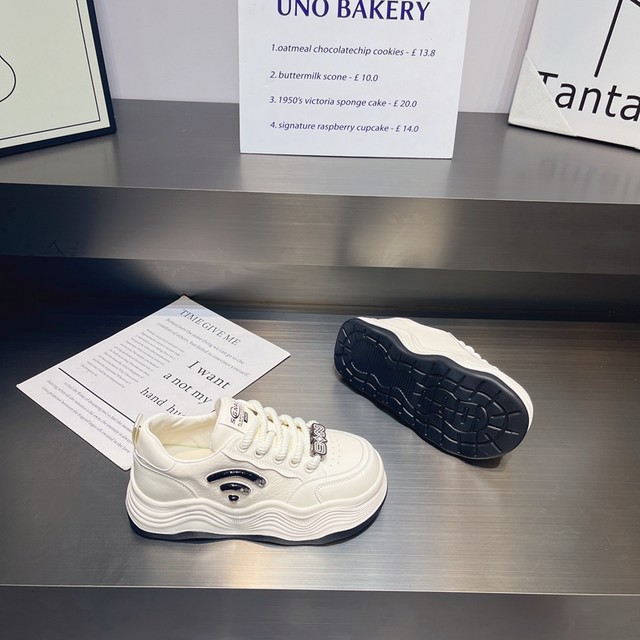 White shoes for women ins trendy wave-soled genuine leather sneakers 2024 autumn new college ...