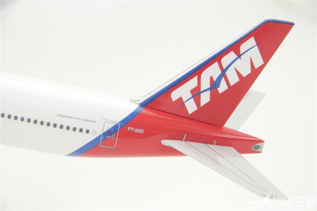 Incorpting aircraft model Boeing B777-300er Brazil TAM Airlines 1 ...