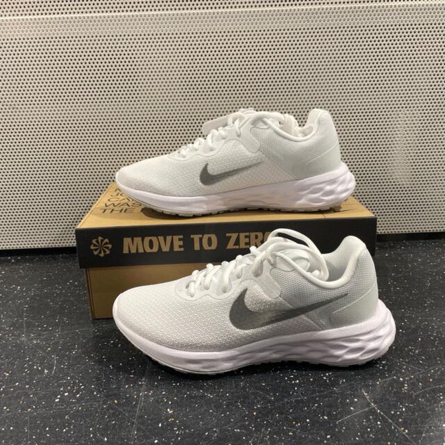 Cool City Nike Nike Revolut women's breathable running shoes ...
