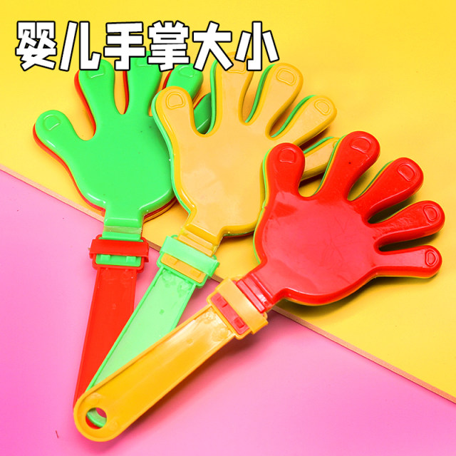 Shooting hand toys, slap the palm, push the small gift, glowing the ...