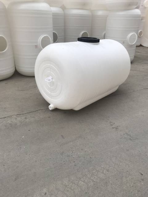 1 ton of plastic barrel bucket storage barrel, plastic water tower ...