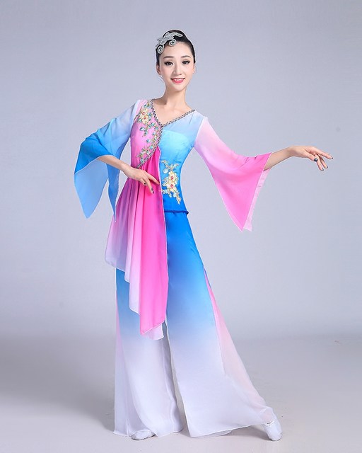 New water sleeve classical dance clothing ethnic clothing Yangge suit ...