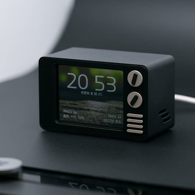 WiFi smart networked clock make-up calendar weather temperature and ...