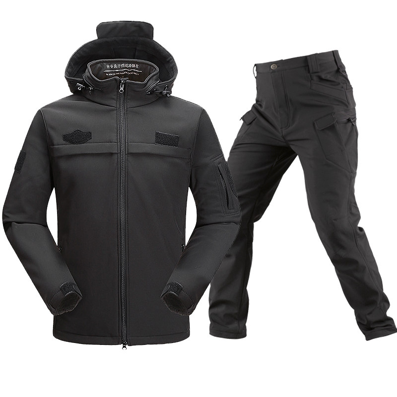 Armor Wolf Men's Winter Black Gore-Tex Training Suit