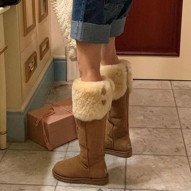 Northeastern high-top snow boots for women with fur integrated ...