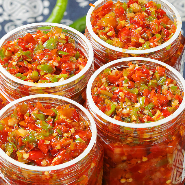 Hunan specialty farmer's garlic chili sauce homemade handmade extra ...