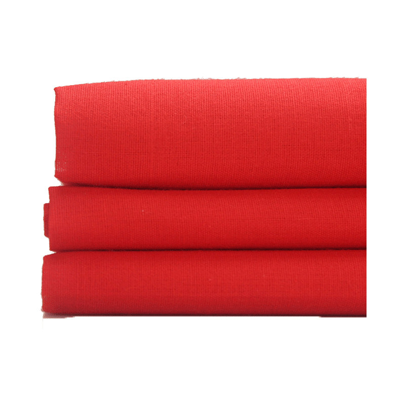 Rotes tuch aus reiner baumwolle für fröhliche ereignisse ...