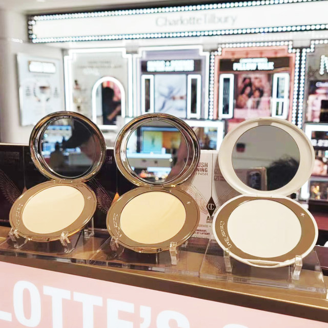 CharlotteTilbury CT powder cake genuine light and flawless powder for ...