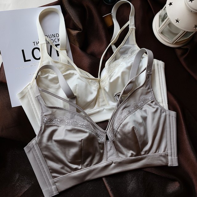 Satin French Crystal Triangular Cup Thin Section Big Breast Show Small ...
