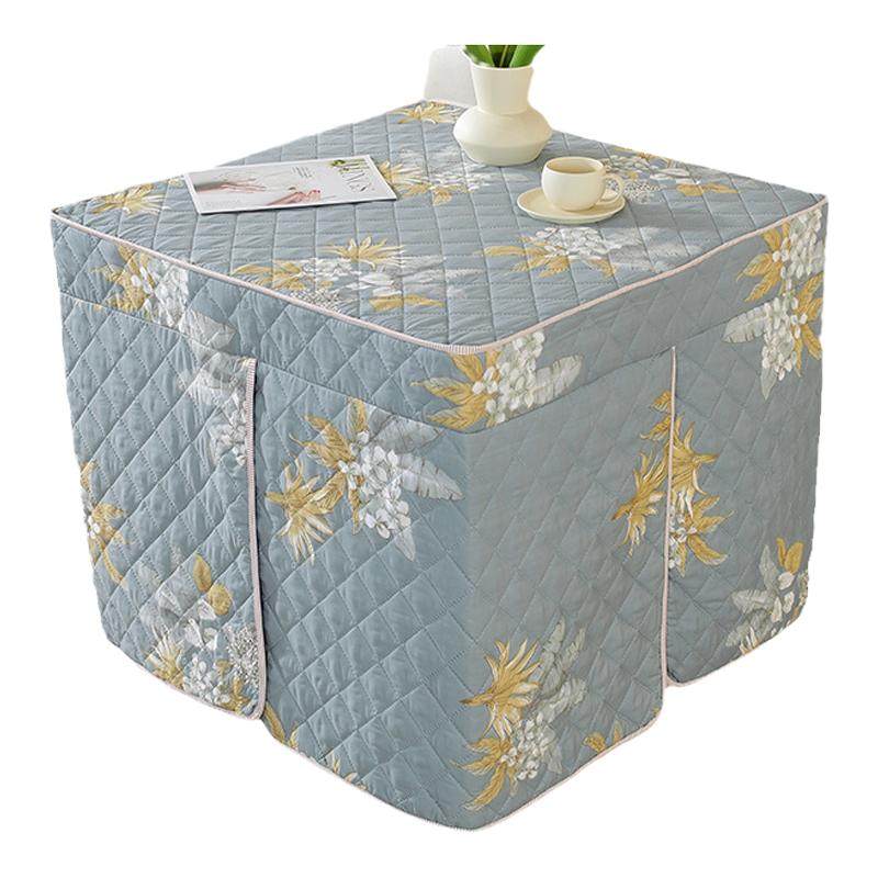 Fire Table Cover - Square Quilt for Heating Tables and Electric Stoves