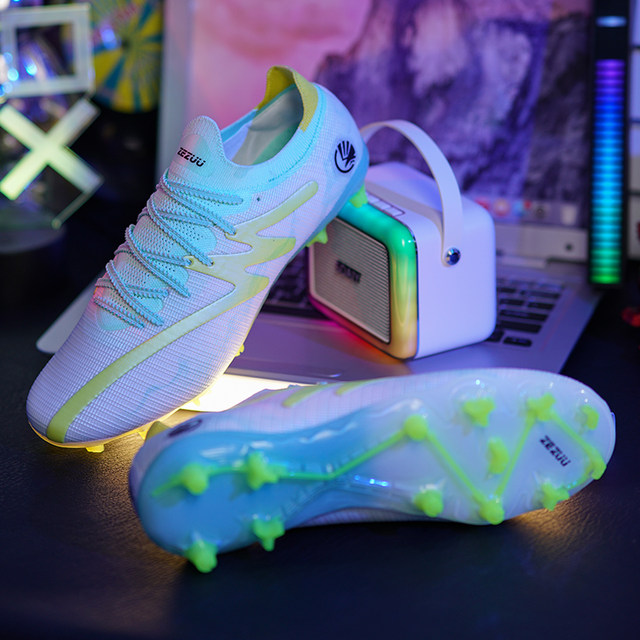 High -end football training shoes men and women puzzle 1.0TF broken ...