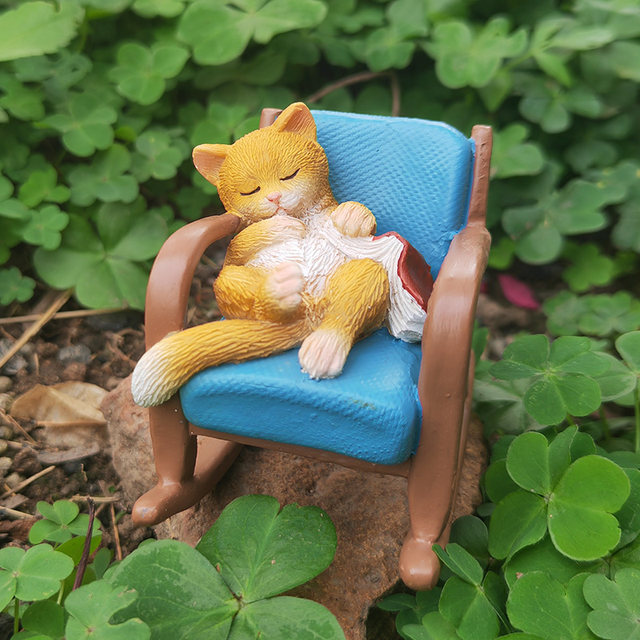 Creative cute rocking chair Beauty Dream Kitten Swing Desk Landscape ...