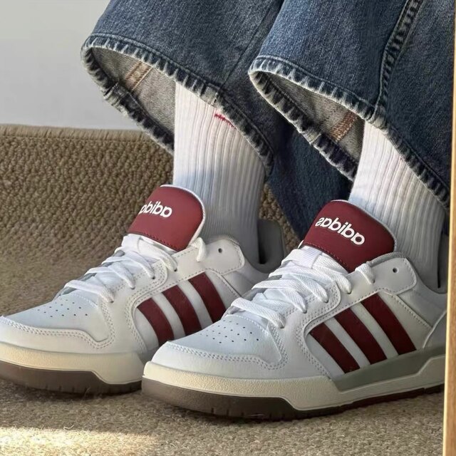 adidas neo Entrap