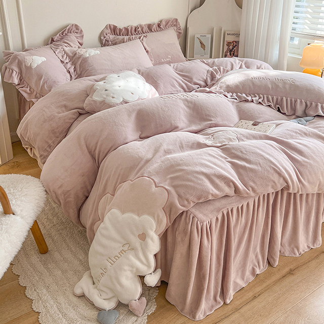 Autumn and winter cute style milk velvet four-piece warm coral velvet ...