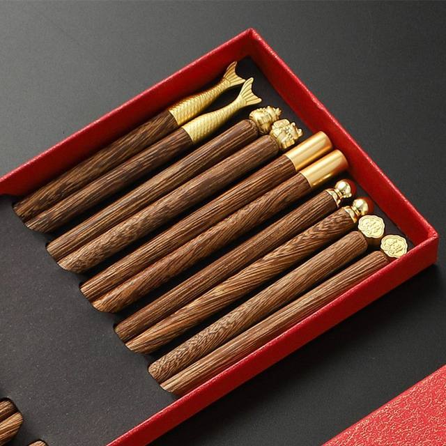 Chinese -style Wufu Lingmen Chicken Wood Chopsticks Gift Box Set ...