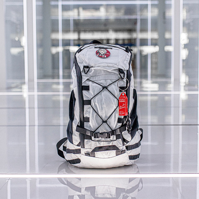 Puffer Bomb Commuting Outdoor Multifunctional Large Capacity Backpack ...