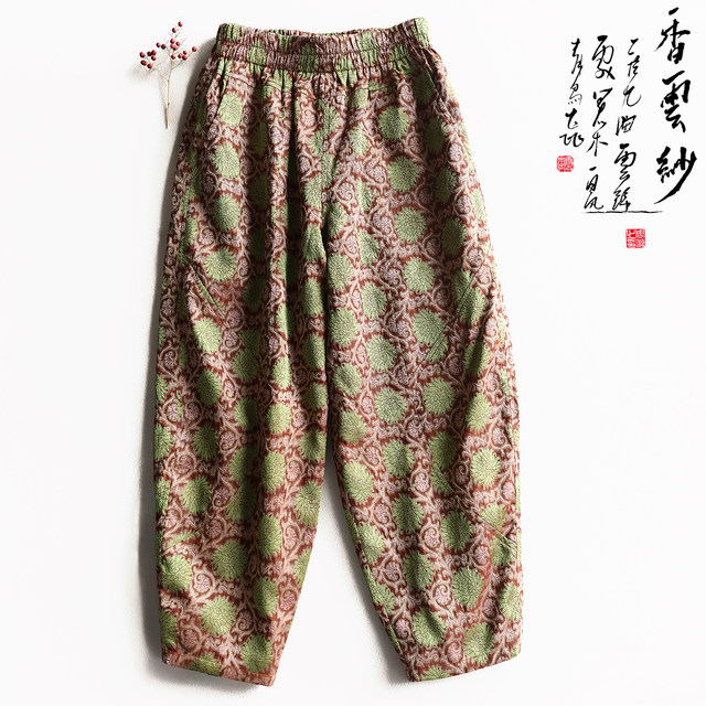 Yunye original intertwined flowers, satin, red clouds, new Chinese improved loose, loose travel ...