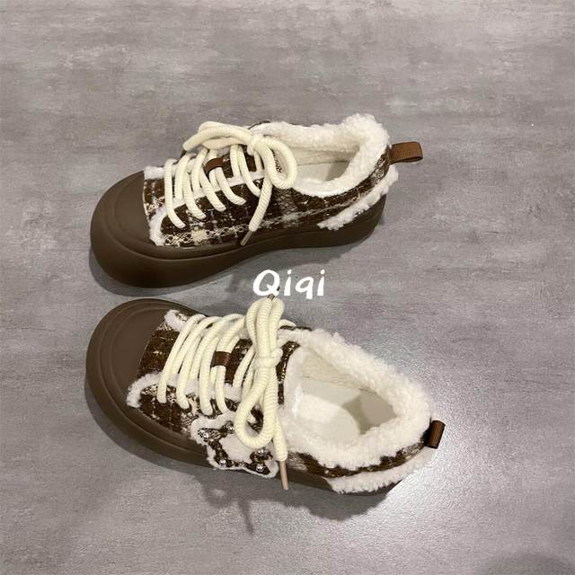 Qiqi Master's original niche design shoes female star bread shoes winter velvet warm cotton ...