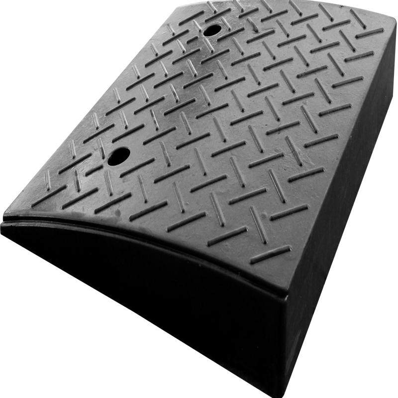 משטח רמפה מגומי Command Rubber Step Ramp - רמפה למדרכה ביתית