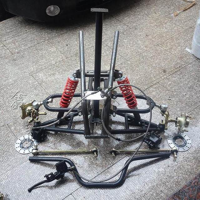 Homemade modified three-wheeled motorcycle, four-wheeled ATV, go-kart ...