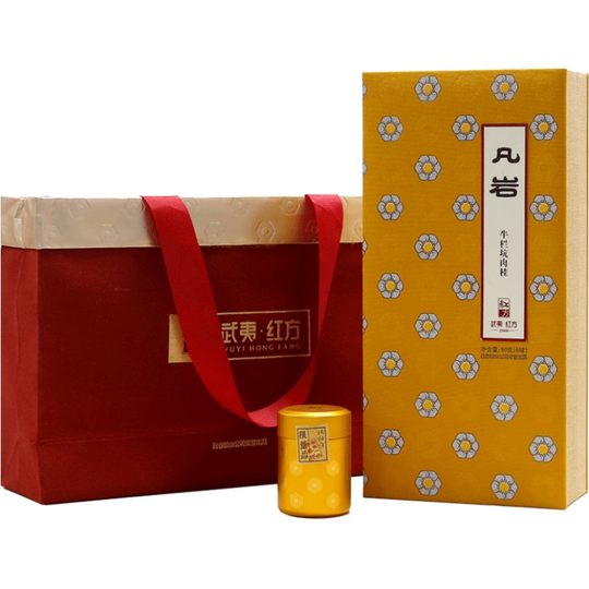 Richun tea wuyi red square rock tea Канела Подаръчна кутия 50g