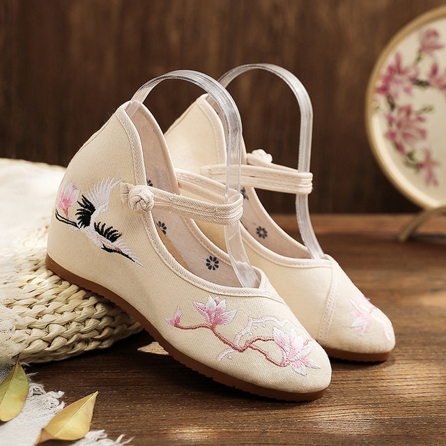 Chinese style old Beijing Hanfu embroidered cloth shoes for women with ...
