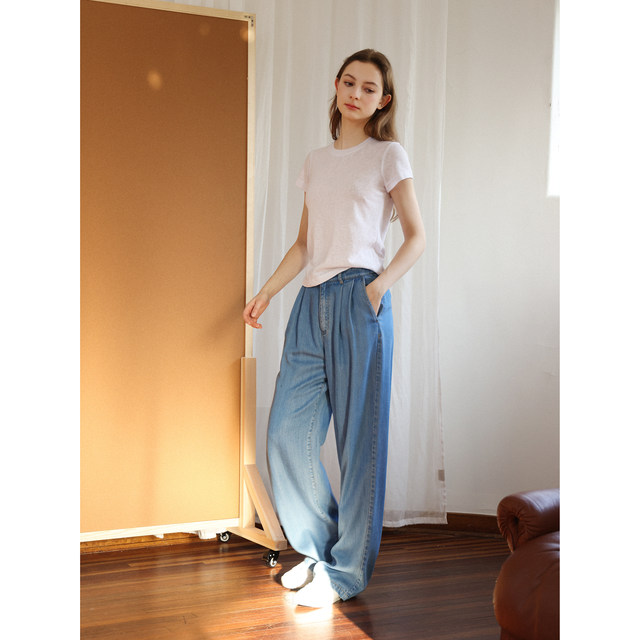 Pure white imitation linen texture, slightly translucent, slightly ...