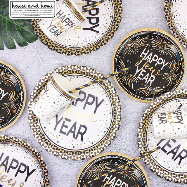 New Year Topic 2025 Black Gold Paper Paper Fruit Disk Set HappyNewyear ...
