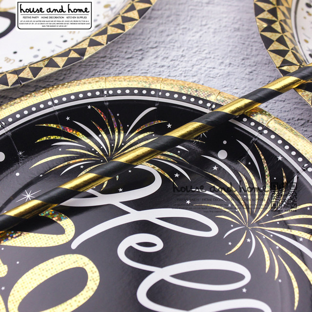 New Year Topic 2025 Black Gold Paper Paper Fruit Disk Set HappyNewyear ...